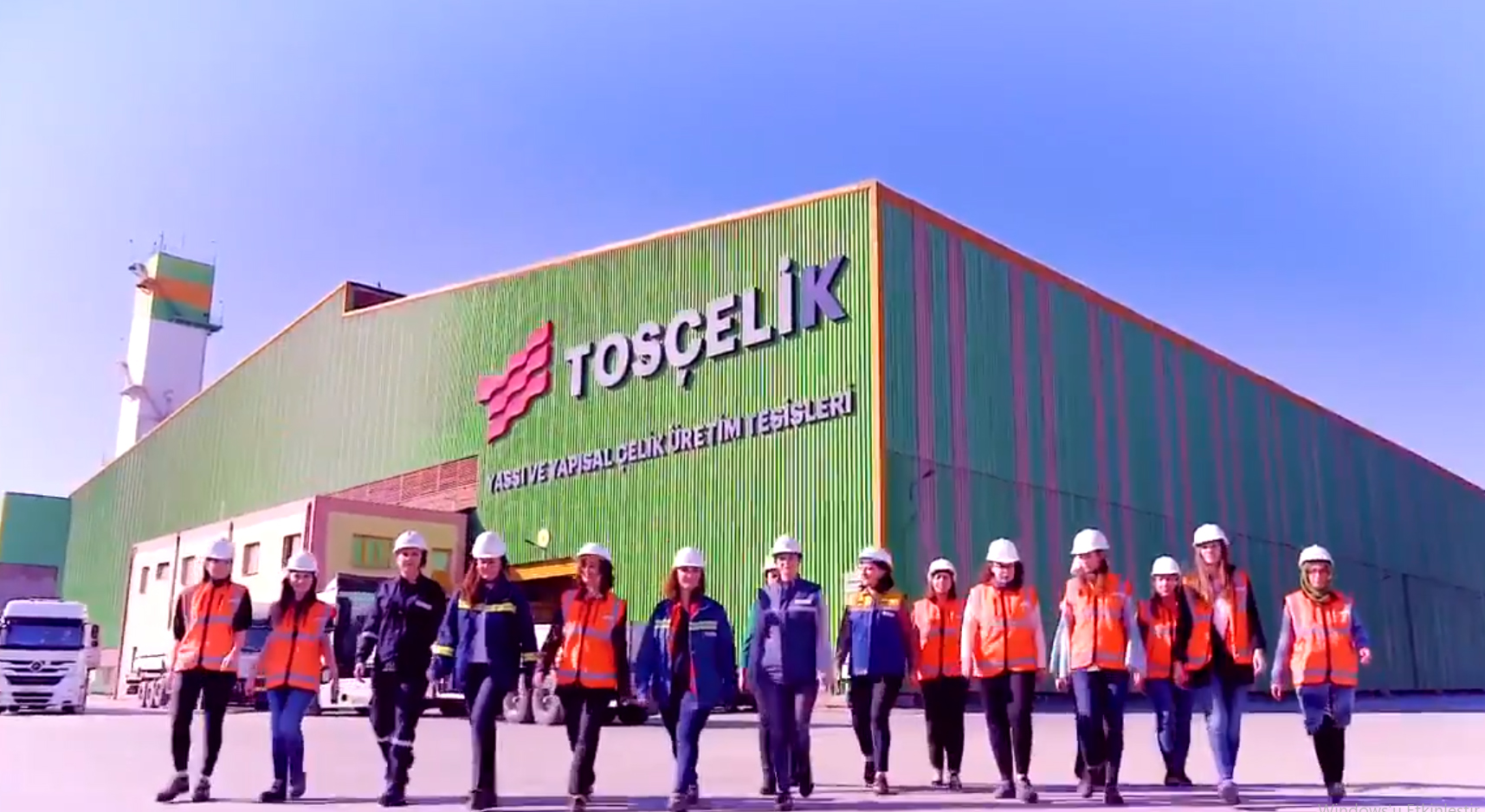 Tosyalı Holdingi omuzlayan demir yürekli kadınlar